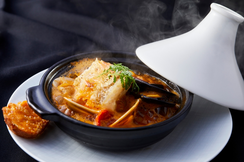 Ukai-tei Kaohsiung 秋季菜單發布！以阿里山黃金板栗、鮮甜大閘蟹、日本加賀蓮藕等美好食材滋養身心 | La Vie | 設計 ...